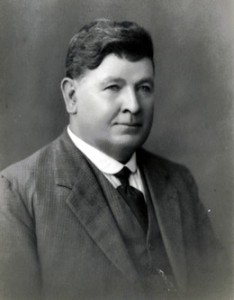 CUNNINGHAM, James (1879–1943) Senator for Western Australia, 1937–43 ...